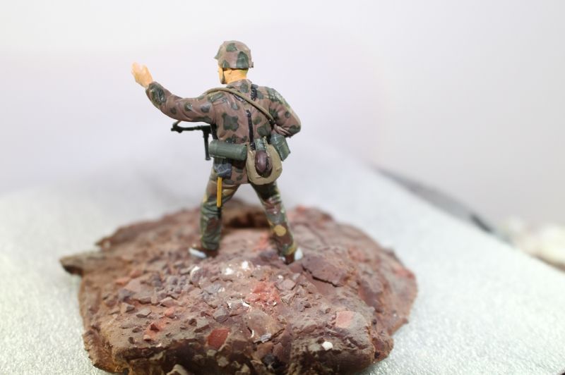 Dragon German Combat Unit 6003 - International Scale Modeller