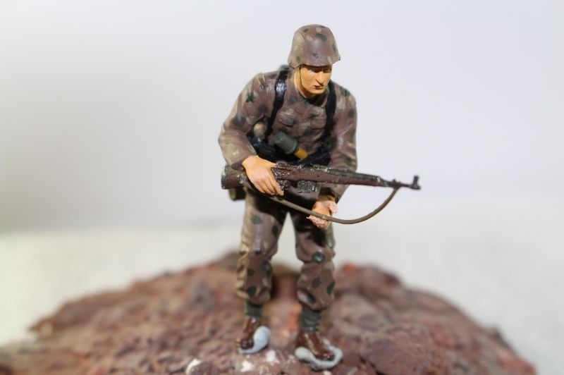 Dragon German Combat Unit 6003 - International Scale Modeller
